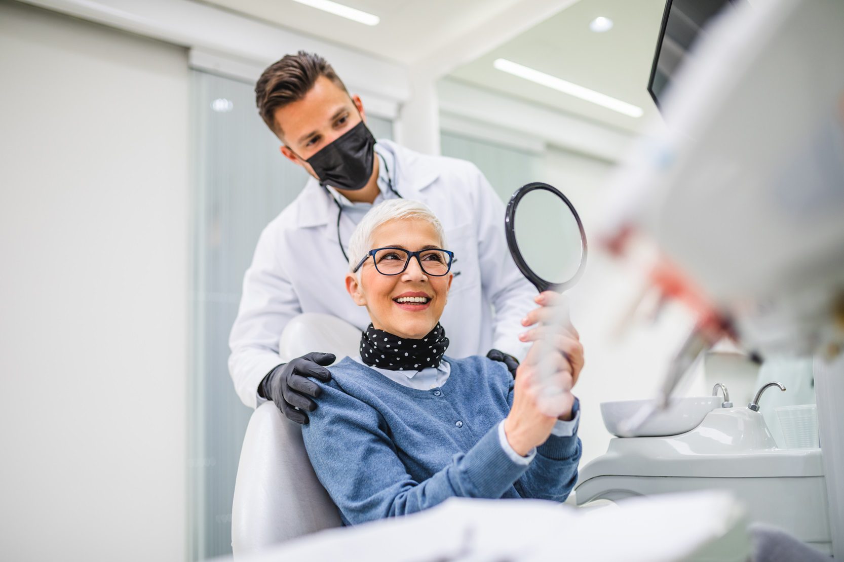 Dental Care for Seniors: Comprehensive Guide for Older Adults | Lewis ...